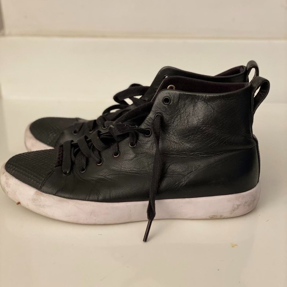 Nike X Converse All Star Modern Collab (Rare Find) - Gem
